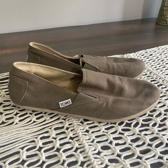 Toms | Shoes | Toms Slide On Shoes | Poshmark